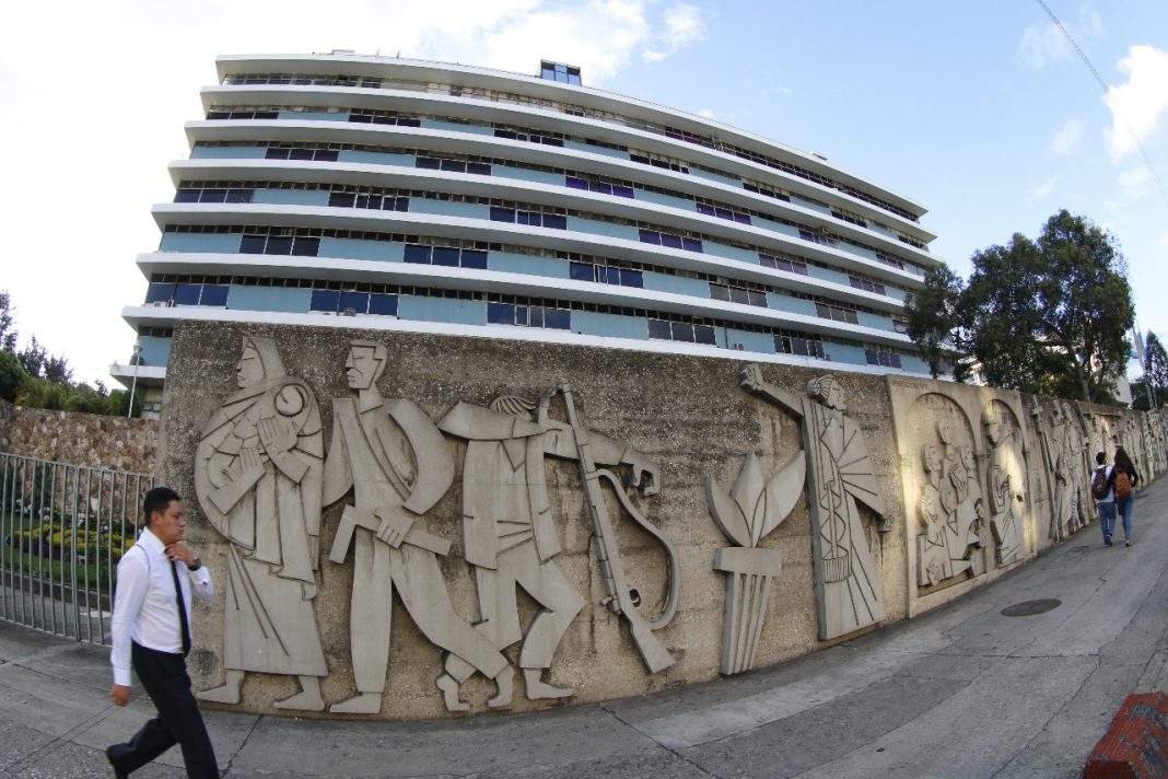 El Acuerdo 1529 beneficia a trabajadores y patronos - Noticias IGSS