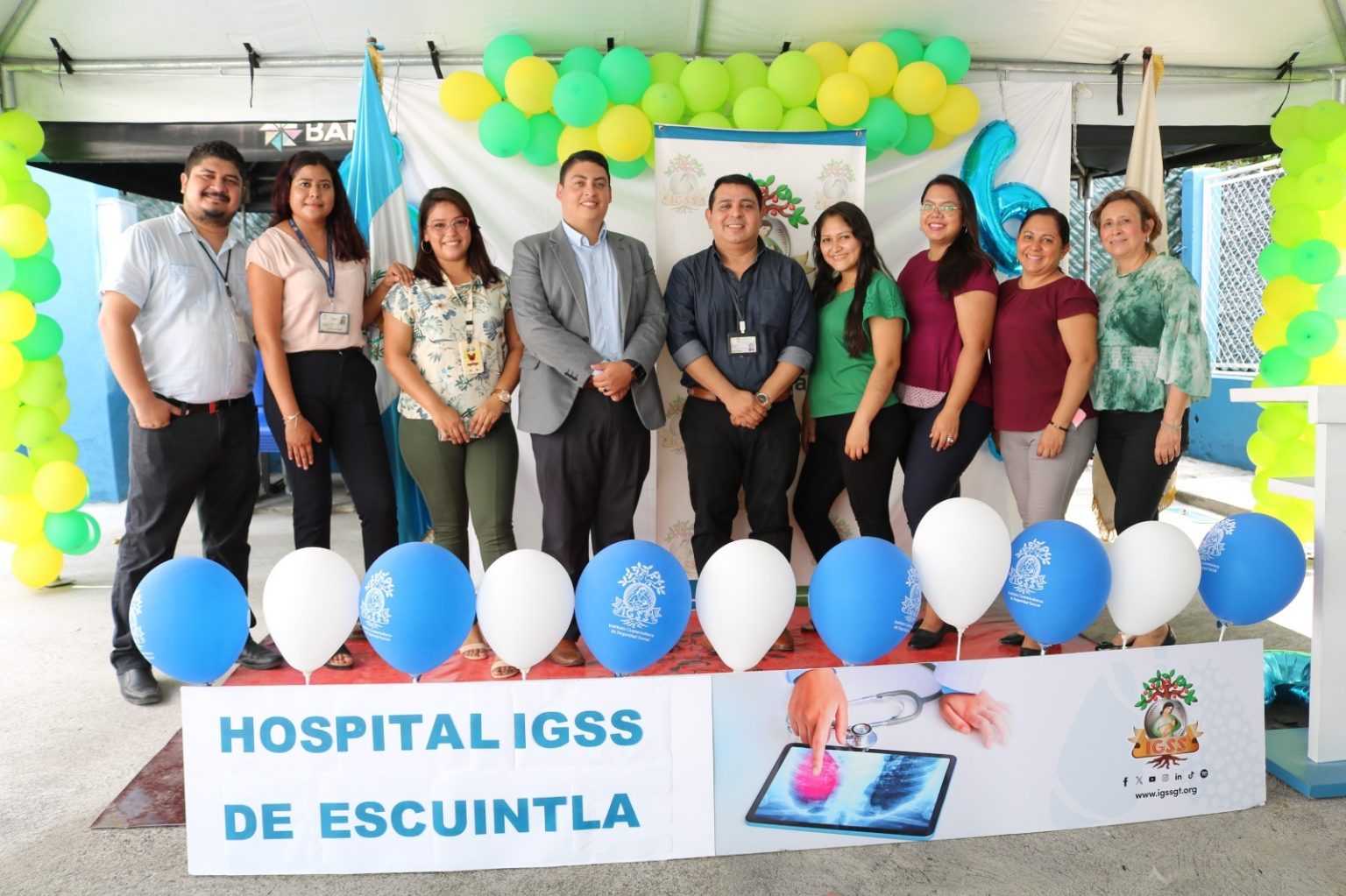 Derechohabientes y trabajadores conmemoran el 62 aniversario del ...