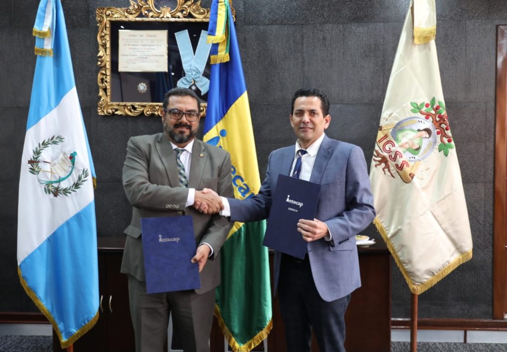 El IGSS e Intecap consolidan su histórica alianza con firma de convenio ...