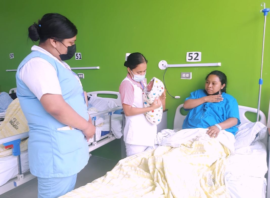 Suspensiones temporales de trabajo por enfermedad, maternidad y ...